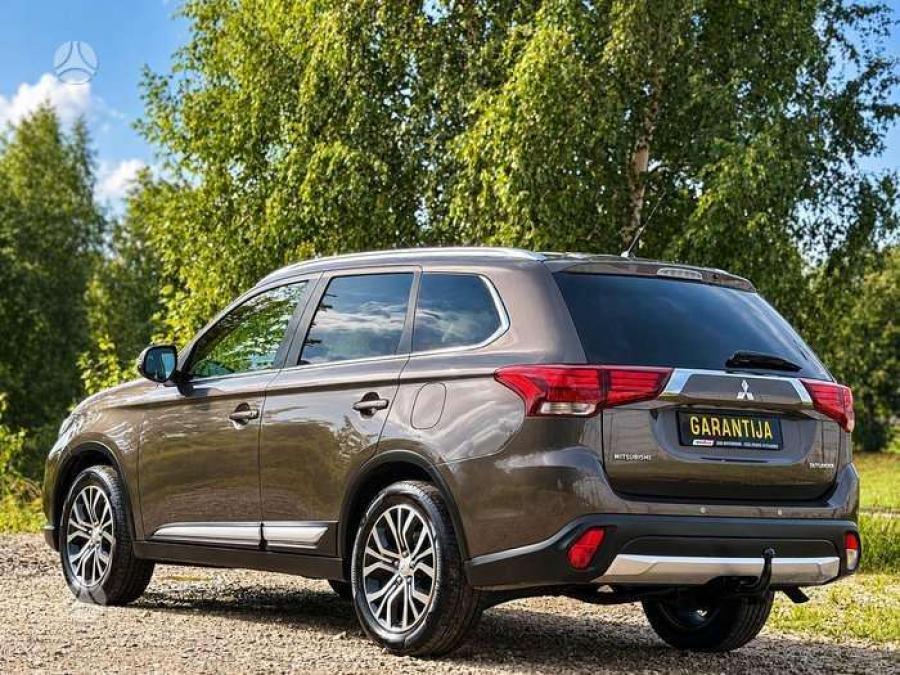 Brūns Mitsubishi Outlander 2016 Šauļi, ar dzinēja tilpumu 2.27 L un nobraukumu 209 tūkst. km par 14750 €, foto 4 vietnē AUTOMOTO.COM.LV