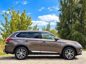 Brūns Mitsubishi Outlander 2016 Šauļi, ar dzinēja tilpumu 2.27 L un nobraukumu 209 tūkst. km par 14750 €, foto 15 vietnē AUTOMOTO.COM.LV