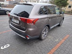 Brūns Mitsubishi Outlander 2017 Kauņa, ar dzinēja tilpumu 2.40 L un nobraukumu 150 tūkst. km par 10200 €, foto 5 vietnē AUTOMOTO.COM.LV
