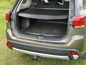 Brown Mitsubishi Outlander 2017 in Siauliai, with an engine capacity of 2.00 L and mileage of 126 thousand km for 13000 €, photo 11 on AUTOMOTO.COM.LV