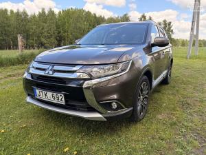 Brown Mitsubishi Outlander 2017 in Siauliai, with an engine capacity of 2.00 L and mileage of 126 thousand km for 13000 €, photo 31 on AUTOMOTO.COM.LV