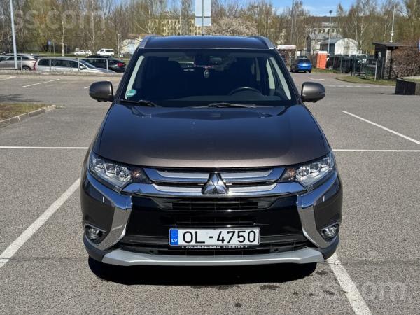 Brūns Mitsubishi Outlander 2017 Rīga, ar dzinēja tilpumu 2.30 L un nobraukumu 184 tūkst. km par 11900 €, foto 8 vietnē AUTOMOTO.COM.LV