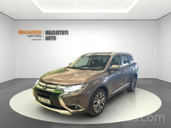 Brūns Mitsubishi Outlander 2017 Rīga, ar dzinēja tilpumu 2.00 L un nobraukumu 105 tūkst. km par 14990 €, foto 1 vietnē AUTOMOTO.COM.LV