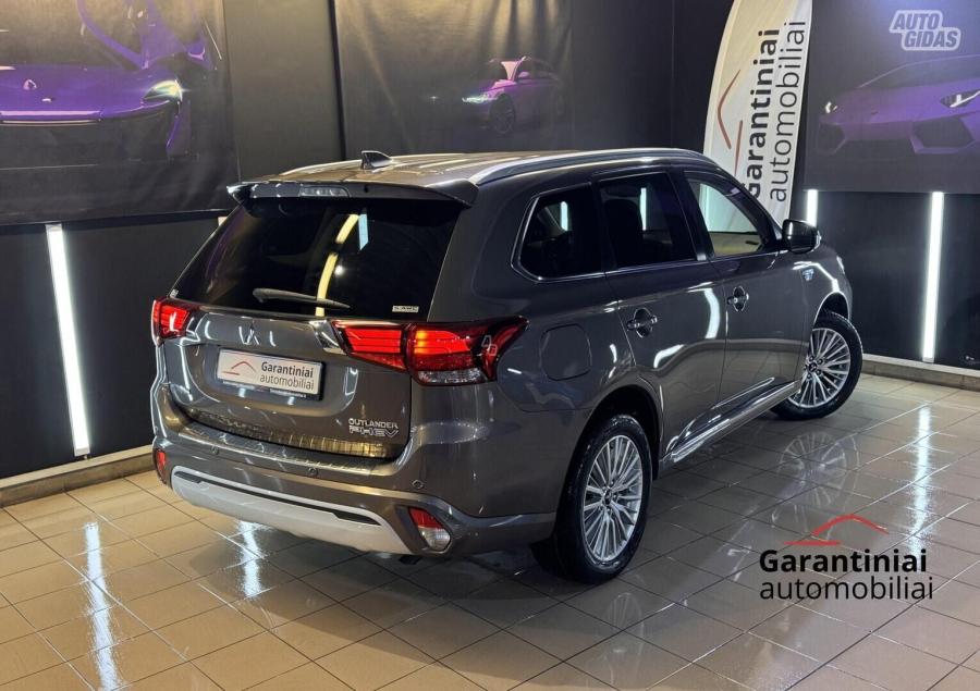 Brūns Mitsubishi Outlander 2019 Avižieniai, ar dzinēja tilpumu 2.40 L un nobraukumu 145 tūkst. km par 17500 €, foto 2 vietnē AUTOMOTO.COM.LV