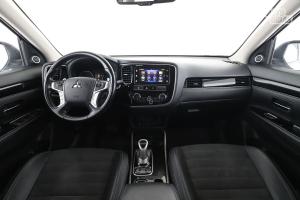 Brūns Mitsubishi Outlander 2019 Avižieniai, ar dzinēja tilpumu 2.40 L un nobraukumu 145 tūkst. km par 17500 €, foto 8 vietnē AUTOMOTO.COM.LV