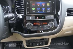Brūns Mitsubishi Outlander 2019 Tallina, ar dzinēja tilpumu 2.00 L un nobraukumu 153 tūkst. km par 18000 €, foto 17 vietnē AUTOMOTO.COM.LV