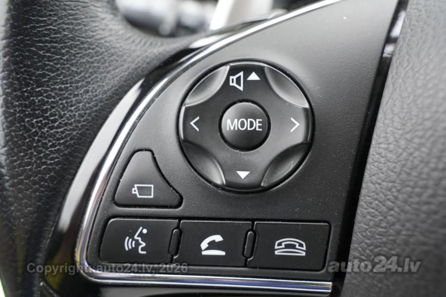 Brūns Mitsubishi Outlander 2019 Tallina, ar dzinēja tilpumu 2.00 L un nobraukumu 153 tūkst. km par 18000 €, foto 22 vietnē AUTOMOTO.COM.LV