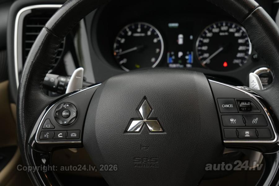 Brūns Mitsubishi Outlander 2019 Tallina, ar dzinēja tilpumu 2.00 L un nobraukumu 153 tūkst. km par 18000 €, foto 26 vietnē AUTOMOTO.COM.LV