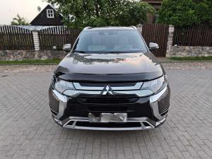 Brūns Mitsubishi Outlander 2019 Viļņa, ar dzinēja tilpumu 2.36 L un nobraukumu 107 tūkst. km par 18600 €, foto 3 vietnē AUTOMOTO.COM.LV