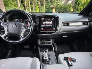 Brūns Mitsubishi Outlander 2019 Viļņa, ar dzinēja tilpumu 2.36 L un nobraukumu 107 tūkst. km par 18600 €, foto 15 vietnē AUTOMOTO.COM.LV