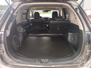 Brūns Mitsubishi Outlander 2017 Tallina, ar dzinēja tilpumu 2.00 L un nobraukumu 197 tūkst. km par 14990 €, foto 12 vietnē AUTOMOTO.COM.LV