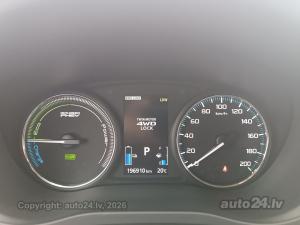 Brūns Mitsubishi Outlander 2017 Tallina, ar dzinēja tilpumu 2.00 L un nobraukumu 197 tūkst. km par 14990 €, foto 26 vietnē AUTOMOTO.COM.LV