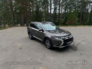 Brūns Mitsubishi Outlander 2018 Tallina, ar dzinēja tilpumu 2.00 L un nobraukumu 158 tūkst. km par 14000 €, foto  vietnē AUTOMOTO.COM.LV