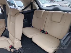 Brown Mitsubishi Outlander 2019 in Tallinn, with an engine capacity of 2.00 L and mileage of 151 thousand km for 15990 €, photo 11 on AUTOMOTO.COM.LV