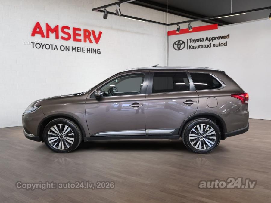 Brūns Mitsubishi Outlander 2020 Tallina, ar dzinēja tilpumu 2.00 L un nobraukumu 147 tūkst. km par 16990 €, foto 4 vietnē AUTOMOTO.COM.LV