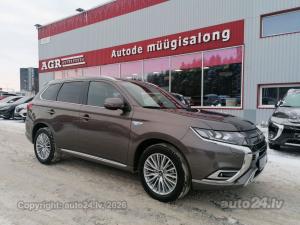 Brown Mitsubishi Outlander 2021 in Tallinn, with an engine capacity of 2.40 L and mileage of 83 thousand km for 26900 €, photo  on AUTOMOTO.COM.LV