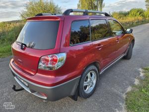 Mitsubishi Outlander 2004 in Alytus, with an engine capacity of 2.00 L and mileage of 297 thousand km for 2250 €, photo 4 on AUTOMOTO.COM.LV