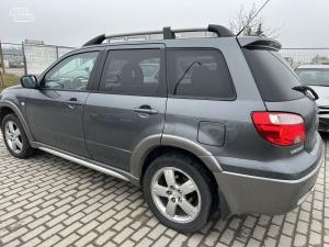 Mitsubishi Outlander 2006 Marijampole, ar dzinēja tilpumu 2.40 L un nobraukumu 215 tūkst. km par 1150 €, foto 4 vietnē AUTOMOTO.COM.LV