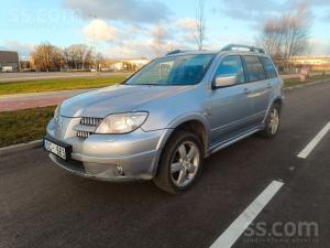 Mitsubishi Outlander 2007 Liepāja, ar dzinēja tilpumu 2.40 L un nobraukumu 372 tūkst. km par 1390 €, foto 4 vietnē AUTOMOTO.COM.LV