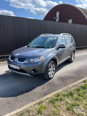 Mitsubishi Outlander 2007 in Marijampole, with an engine capacity of 2.00 L and mileage of 310 thousand km for 2900 €, photo  on AUTOMOTO.COM.LV