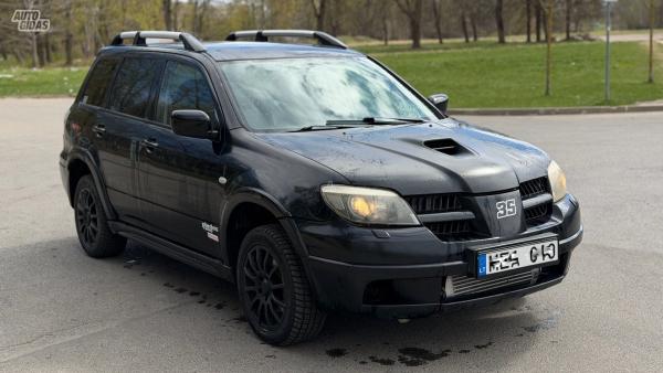 Mitsubishi Outlander 2007 Viļņa, ar dzinēja tilpumu 2.00 L un nobraukumu 333 tūkst. km par 9000 €, foto 4 vietnē AUTOMOTO.COM.LV