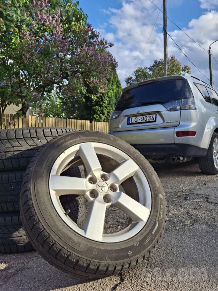 Mitsubishi Outlander 2007 in Riga, with an engine capacity of 2.20 L and mileage of 342 thousand km for 3400 €, photo 26 on AUTOMOTO.COM.LV