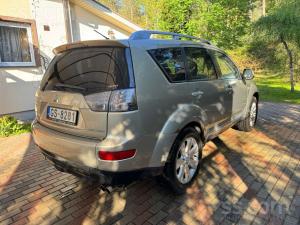 Mitsubishi Outlander 2007 Rīga, ar dzinēja tilpumu 2.00 L un nobraukumu 380 tūkst. km par 1965 €, foto 5 vietnē AUTOMOTO.COM.LV