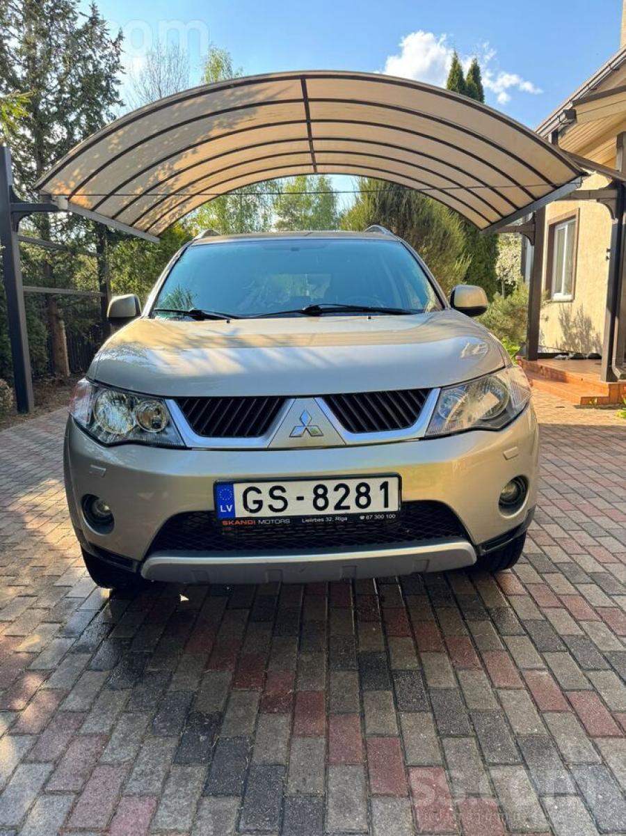 Mitsubishi Outlander 2007 Rīga, ar dzinēja tilpumu 2.00 L un nobraukumu 380 tūkst. km par 1965 €, foto 7 vietnē AUTOMOTO.COM.LV