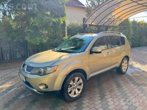 Mitsubishi Outlander 2007 Rīga, ar dzinēja tilpumu 2.00 L un nobraukumu 380 tūkst. km par 1965 €, foto 8 vietnē AUTOMOTO.COM.LV