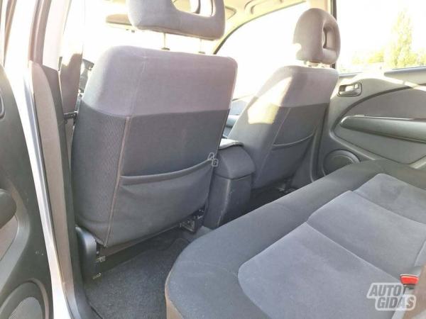 Mitsubishi Outlander 2007 in Vilnius, with an engine capacity of 2.00 L and mileage of 169 thousand km for 2300 €, photo 9 on AUTOMOTO.COM.LV