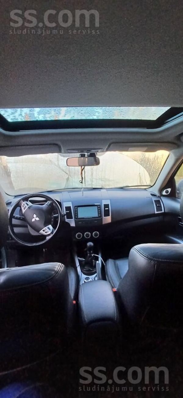 Mitsubishi Outlander 2008 Rīga, ar dzinēja tilpumu 2.20 L un nobraukumu 230 tūkst. km par 3000 €, foto 2 vietnē AUTOMOTO.COM.LV