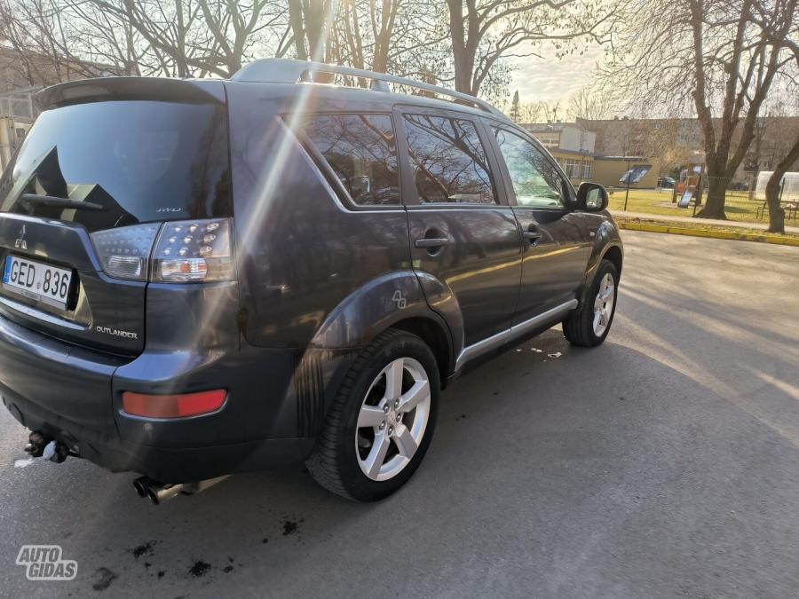 Mitsubishi Outlander 2008 Kauņa, ar dzinēja tilpumu 2.00 L un nobraukumu 350 tūkst. km par 1650 €, foto 4 vietnē AUTOMOTO.COM.LV