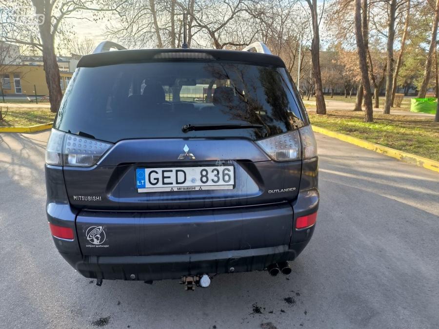 Mitsubishi Outlander 2008 Kauņa, ar dzinēja tilpumu 2.00 L un nobraukumu 350 tūkst. km par 1650 €, foto 5 vietnē AUTOMOTO.COM.LV