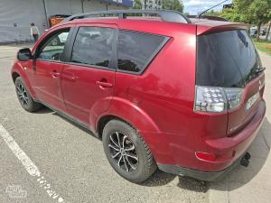 Mitsubishi Outlander 2008 Viļņa, ar dzinēja tilpumu 2.40 L un nobraukumu 245 tūkst. km par 1590 €, foto  vietnē AUTOMOTO.COM.LV