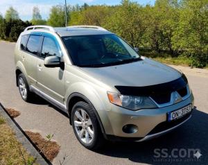 Mitsubishi Outlander 2008 in Riga, with an engine capacity of 2.40 L and mileage of 333 thousand km for 3150 €, photo  on AUTOMOTO.COM.LV
