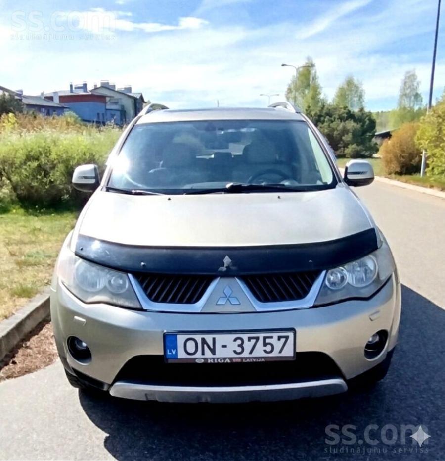 Mitsubishi Outlander 2008 Rīga, ar dzinēja tilpumu 2.40 L un nobraukumu 333 tūkst. km par 3150 €, foto 6 vietnē AUTOMOTO.COM.LV