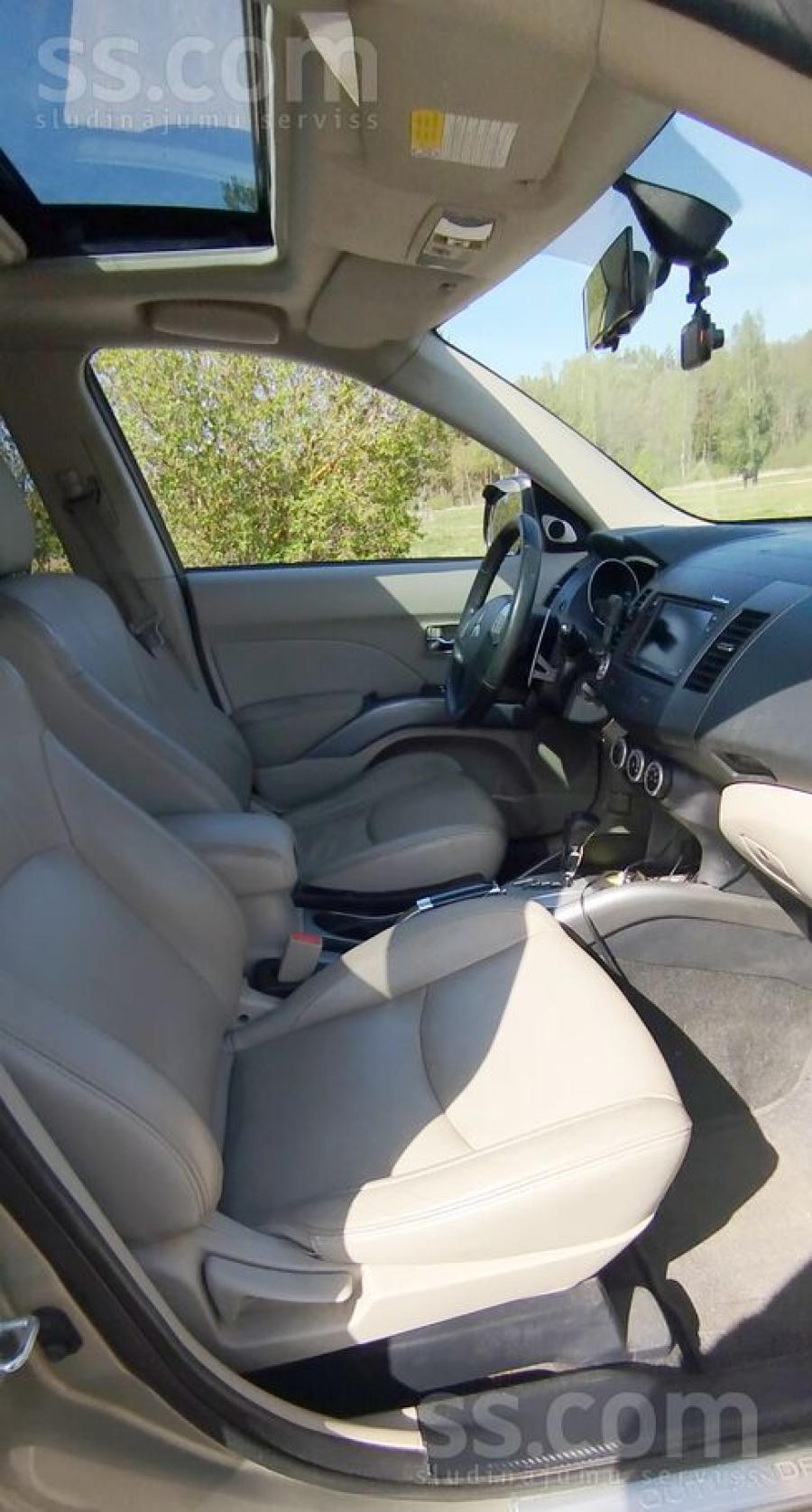 Mitsubishi Outlander 2008 Rīga, ar dzinēja tilpumu 2.40 L un nobraukumu 333 tūkst. km par 3150 €, foto 12 vietnē AUTOMOTO.COM.LV