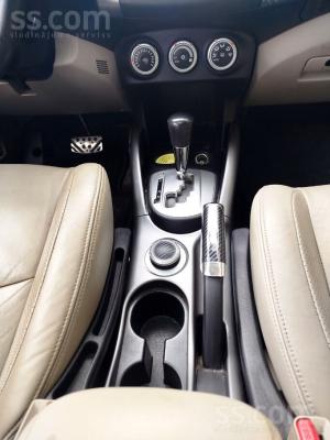 Mitsubishi Outlander 2008 Rīga, ar dzinēja tilpumu 2.40 L un nobraukumu 333 tūkst. km par 3150 €, foto 17 vietnē AUTOMOTO.COM.LV