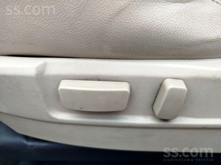 Mitsubishi Outlander 2008 Rīga, ar dzinēja tilpumu 2.40 L un nobraukumu 333 tūkst. km par 3150 €, foto 20 vietnē AUTOMOTO.COM.LV