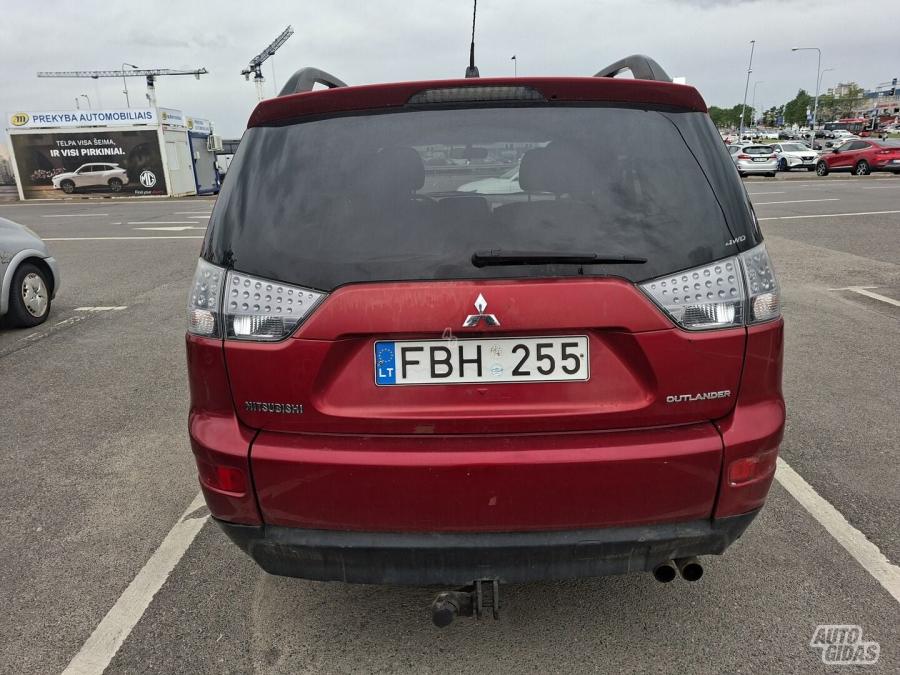 Mitsubishi Outlander 2008 Viļņa, ar dzinēja tilpumu 2.40 L un nobraukumu 250 tūkst. km par 1650 €, foto 5 vietnē AUTOMOTO.COM.LV
