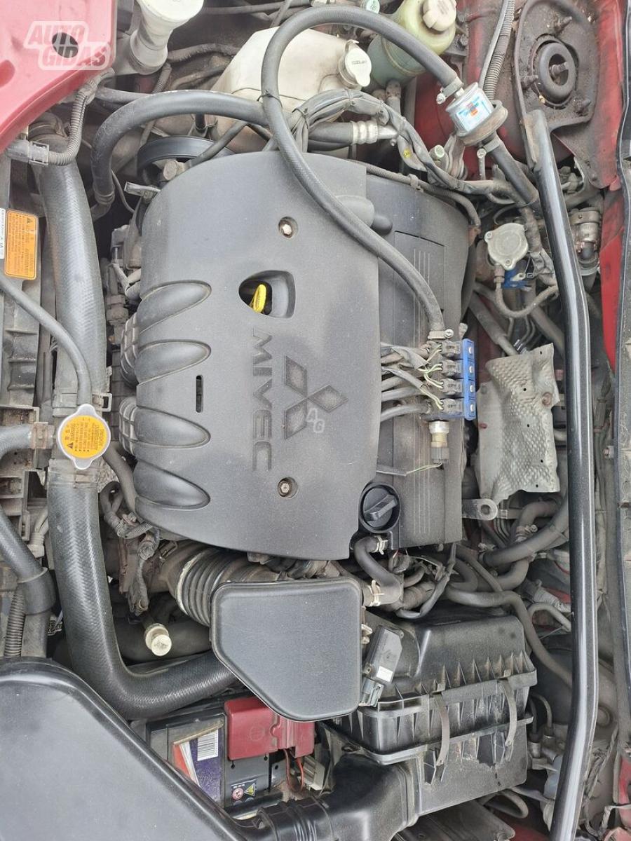 Mitsubishi Outlander 2008 Viļņa, ar dzinēja tilpumu 2.40 L un nobraukumu 250 tūkst. km par 1650 €, foto 9 vietnē AUTOMOTO.COM.LV