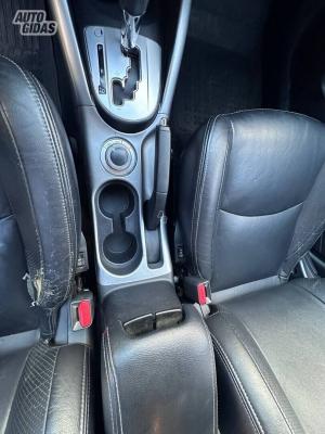 Mitsubishi Outlander 2008 Viļņa, ar dzinēja tilpumu 2.40 L un nobraukumu 275 tūkst. km par 3200 €, foto 7 vietnē AUTOMOTO.COM.LV