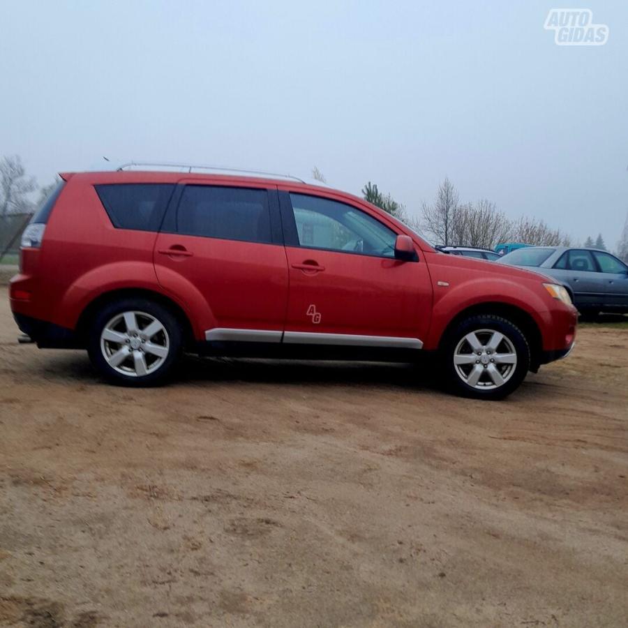 Mitsubishi Outlander 2009 Marijampole, ar dzinēja tilpumu 2.20 L un nobraukumu 320 tūkst. km par 2250 €, foto 5 vietnē AUTOMOTO.COM.LV