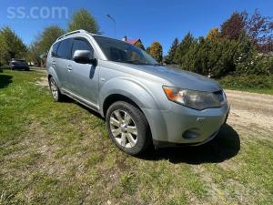 Mitsubishi Outlander 2009 Liepāja, ar dzinēja tilpumu 2.20 L un nobraukumu 240 tūkst. km par 5500 €, foto 3 vietnē AUTOMOTO.COM.LV
