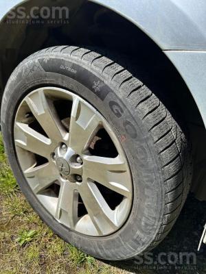 Mitsubishi Outlander 2009 Liepāja, ar dzinēja tilpumu 2.20 L un nobraukumu 240 tūkst. km par 5500 €, foto 9 vietnē AUTOMOTO.COM.LV