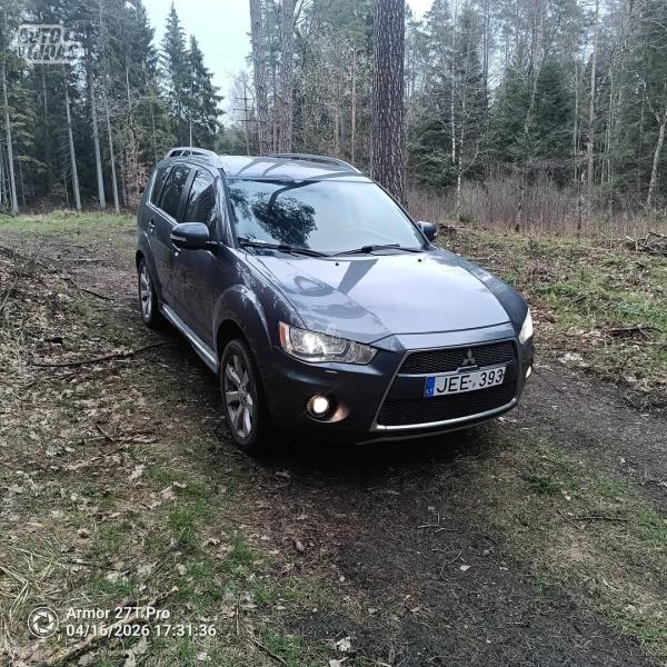 Mitsubishi Outlander 2010 Kauņa, ar dzinēja tilpumu 2.00 L un nobraukumu 327 tūkst. km par 4000 €, foto 2 vietnē AUTOMOTO.COM.LV