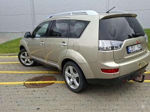 Mitsubishi Outlander 2010 in Vilnius, with an engine capacity of 2.18 L and mileage of 185 thousand km for 2800 €, photo 11 on AUTOMOTO.COM.LV