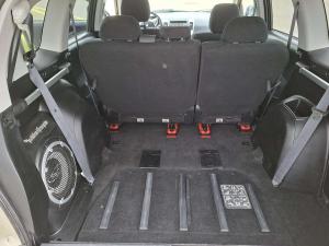 Mitsubishi Outlander 2010 in Vilnius, with an engine capacity of 2.18 L and mileage of 185 thousand km for 2800 €, photo 13 on AUTOMOTO.COM.LV