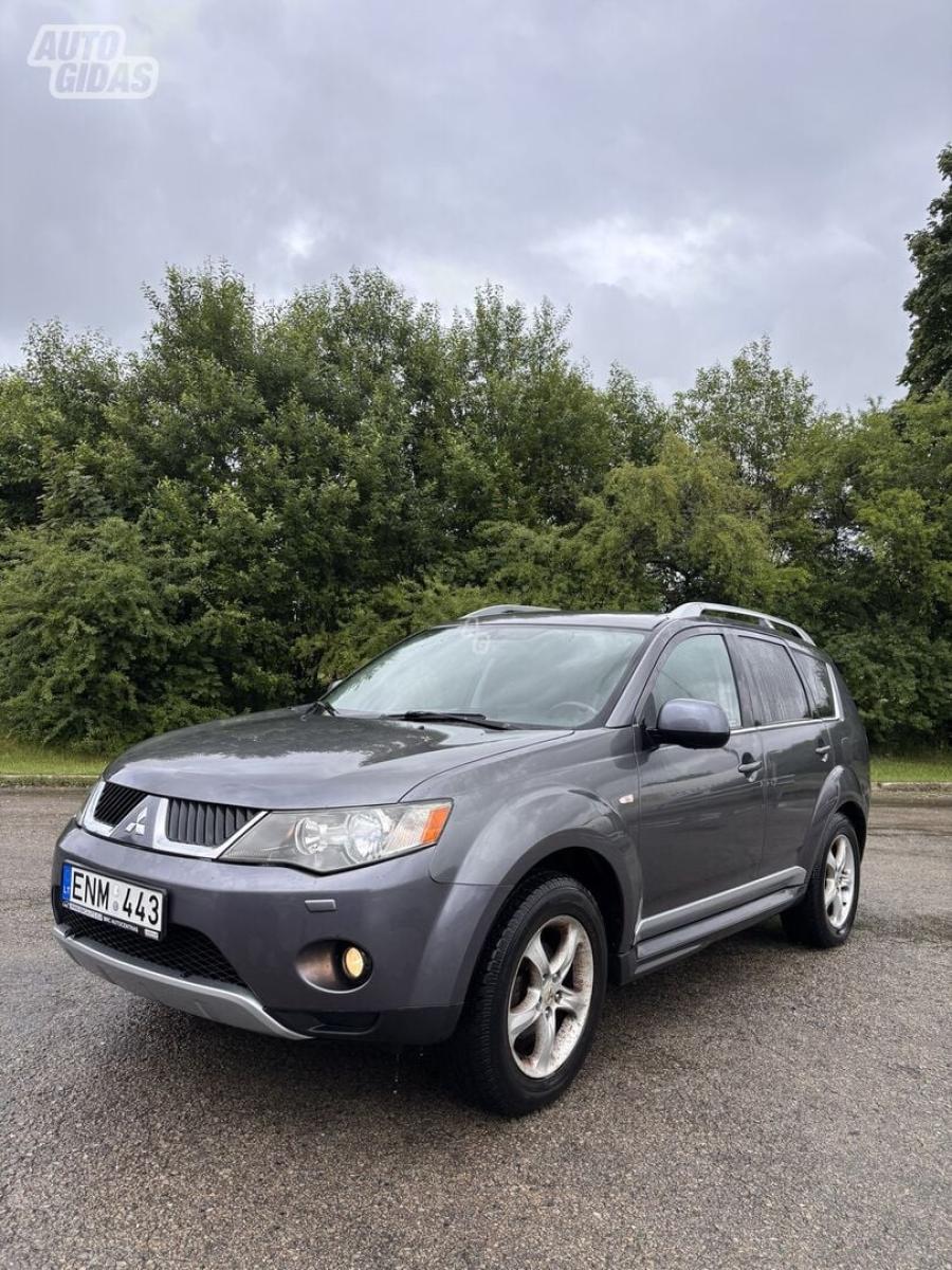 Mitsubishi Outlander 2010 Ignalina, ar dzinēja tilpumu 2.40 L un nobraukumu 250 tūkst. km par 1700 €, foto 1 vietnē AUTOMOTO.COM.LV