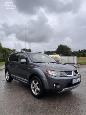Mitsubishi Outlander 2010 Ignalina, ar dzinēja tilpumu 2.40 L un nobraukumu 250 tūkst. km par 1700 €, foto 3 vietnē AUTOMOTO.COM.LV